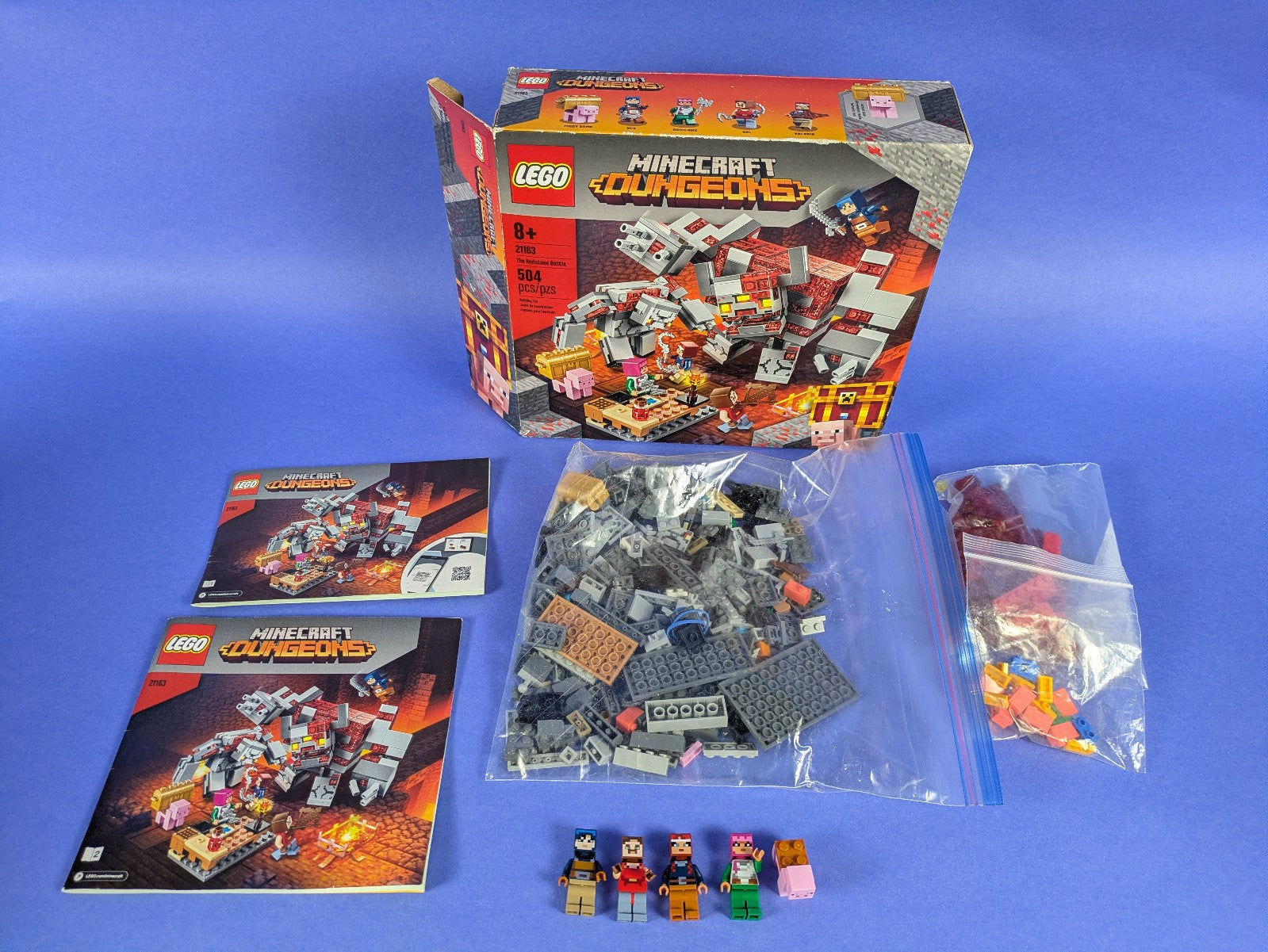 Lego Minecraft: Minecraft Dungeons: The Redstone Battle Set 21163 Comp ...