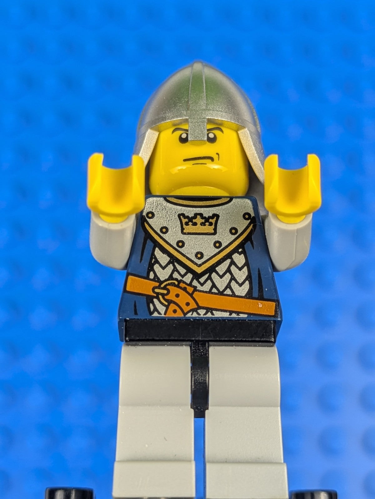 Lego Castle: Fantasy Era: Fantasy Era - Crown Knight Scale Mail cas337 ...